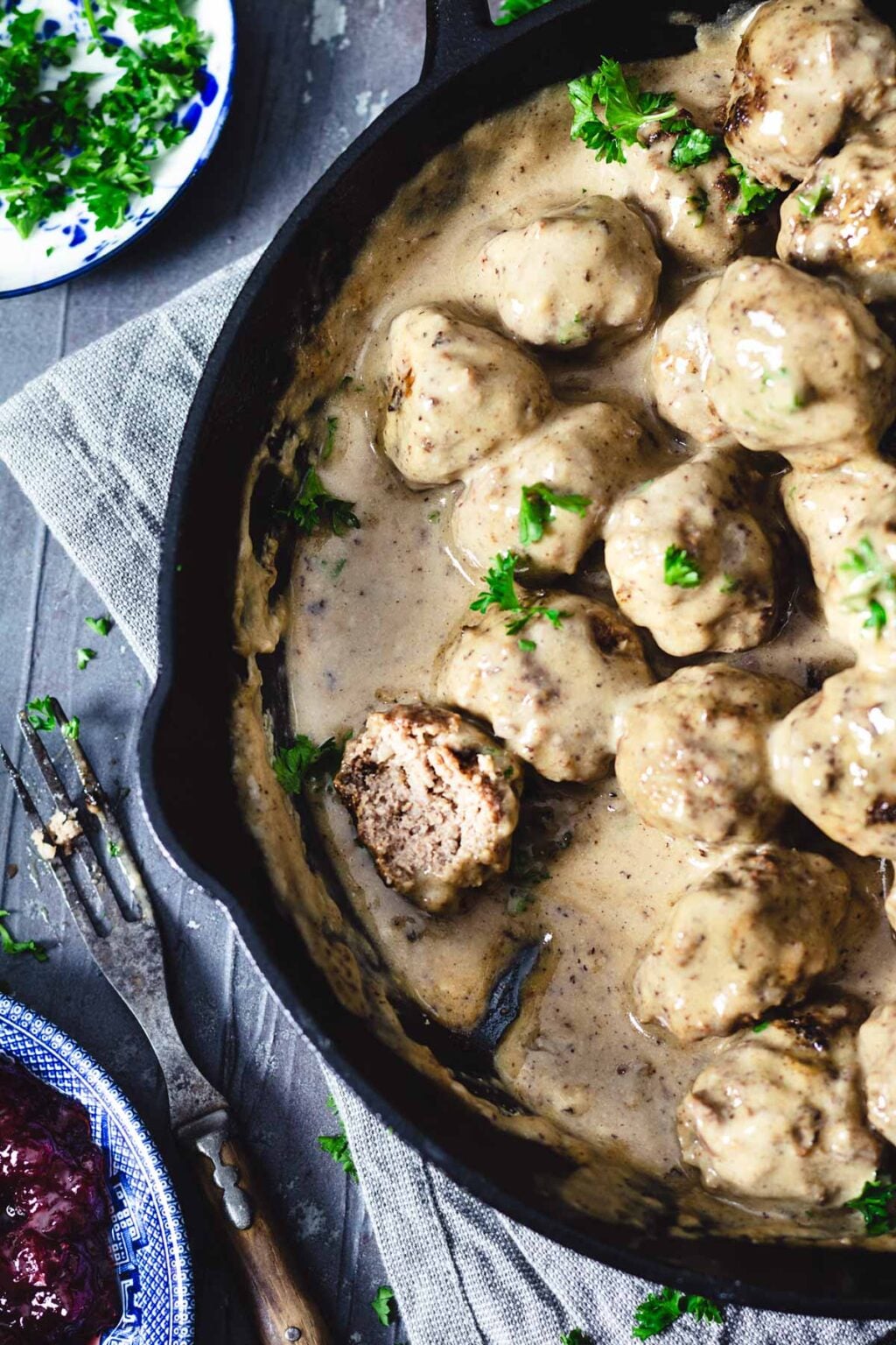 Svenska Köttbullar - Authentic Swedish Meatballs | All that's Jas